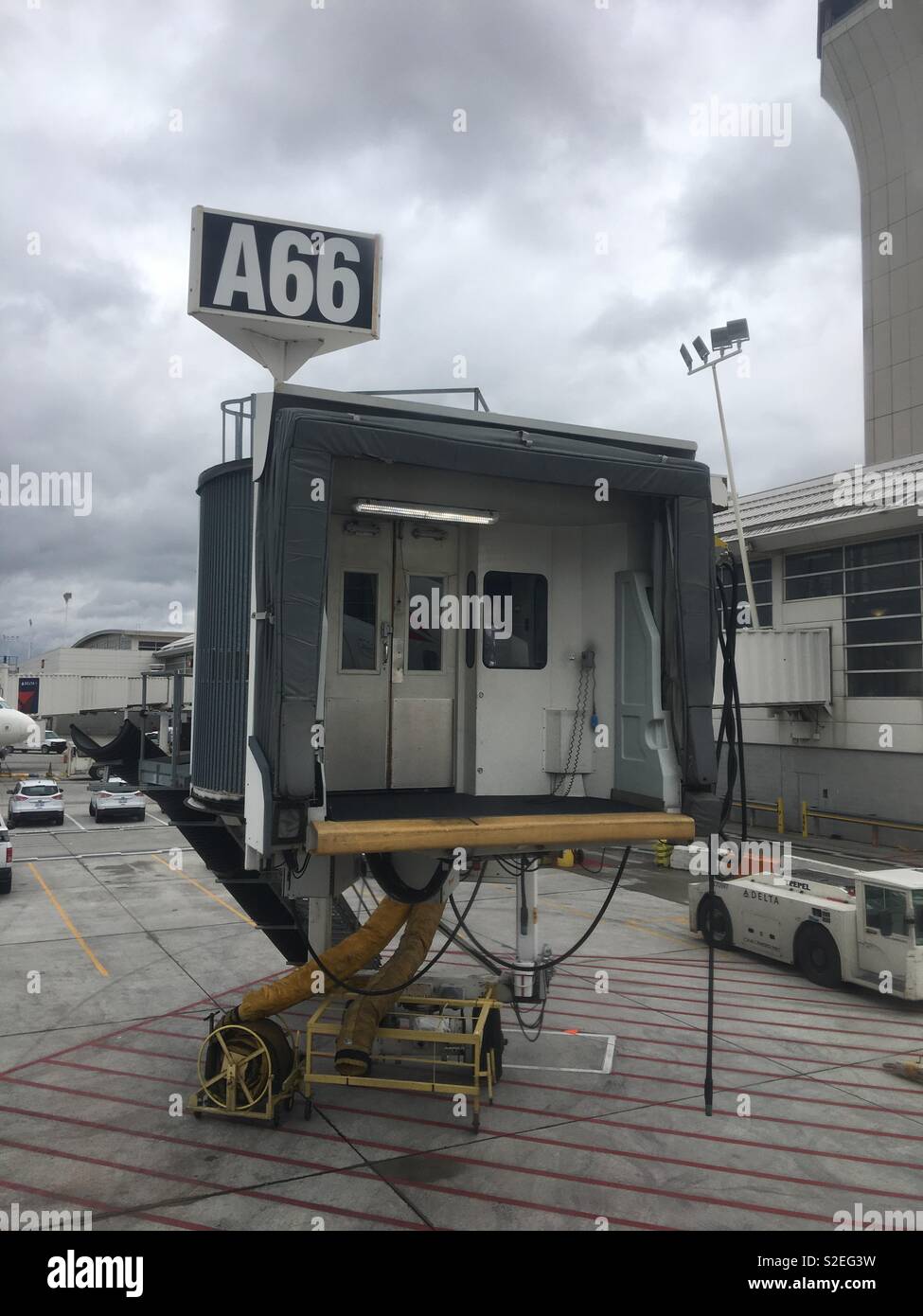 Detroit Airport, MI, Nov 2018: view of jet bridge as it approaches ...