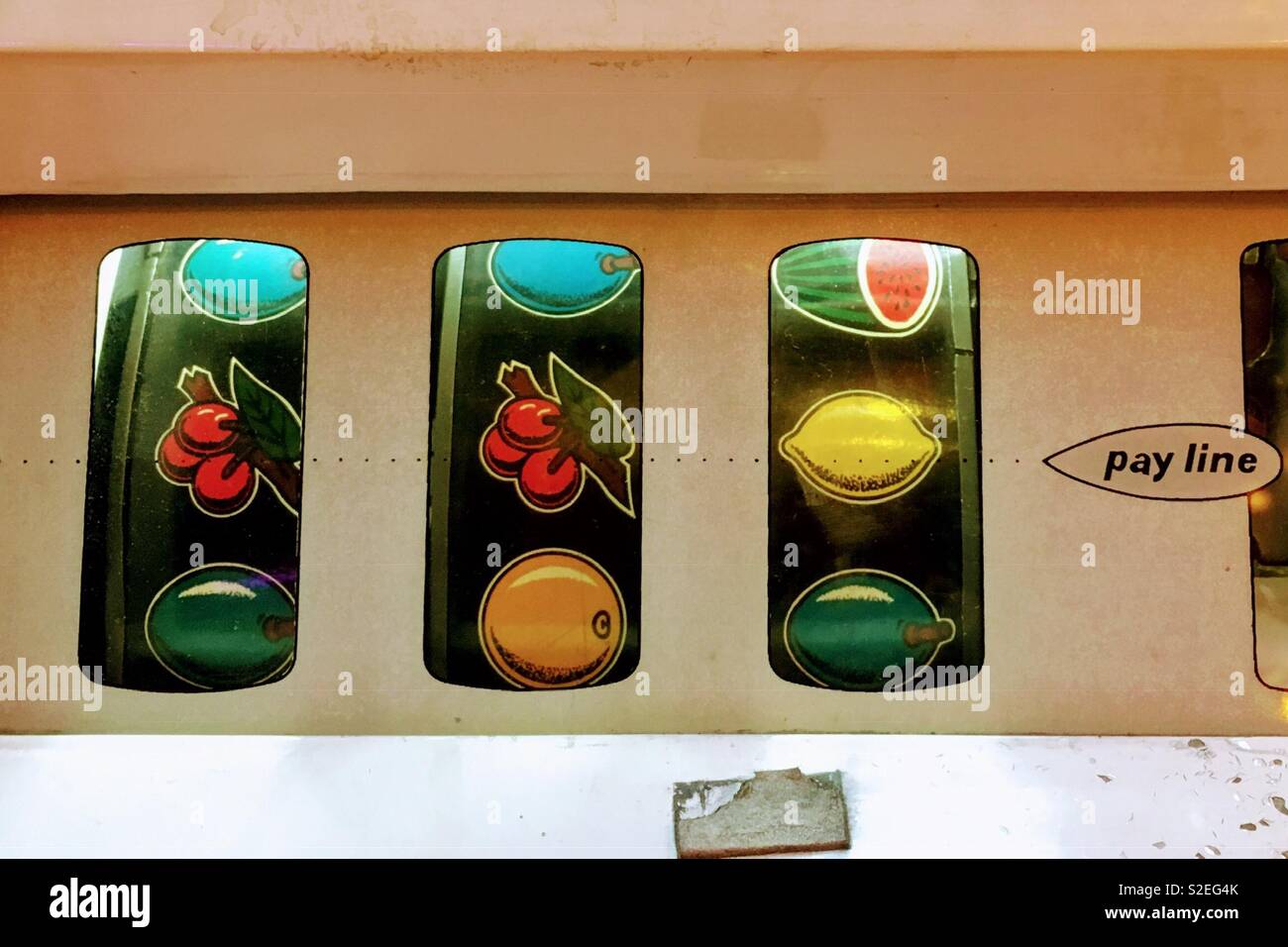 Fruit machine reels hi-res stock photography and images - Alamy