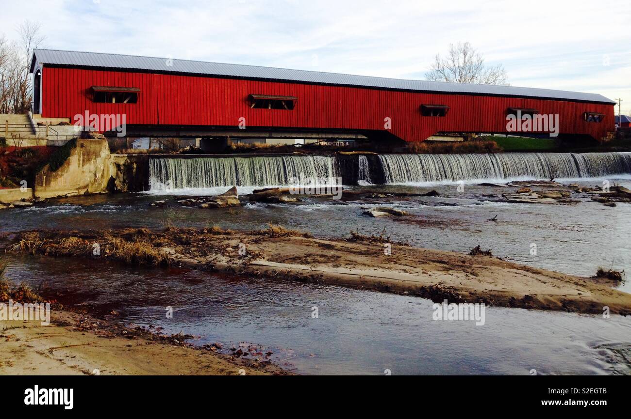 Covered bridge and waterfall Indiana Stock Photo - Alamy