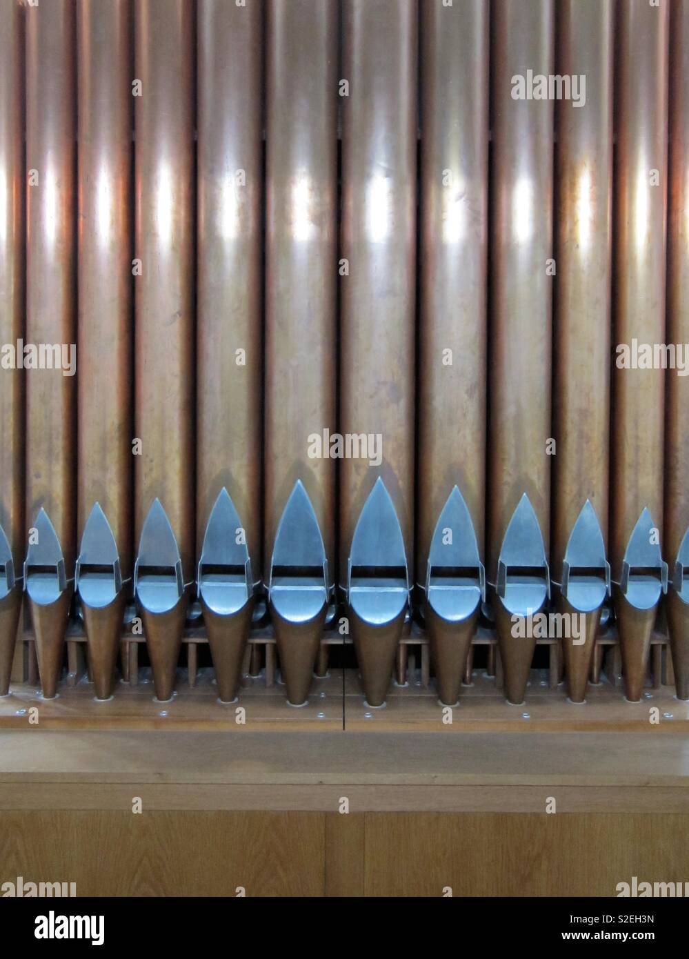 Catherdral organ pipes detail Stock Photo - Alamy