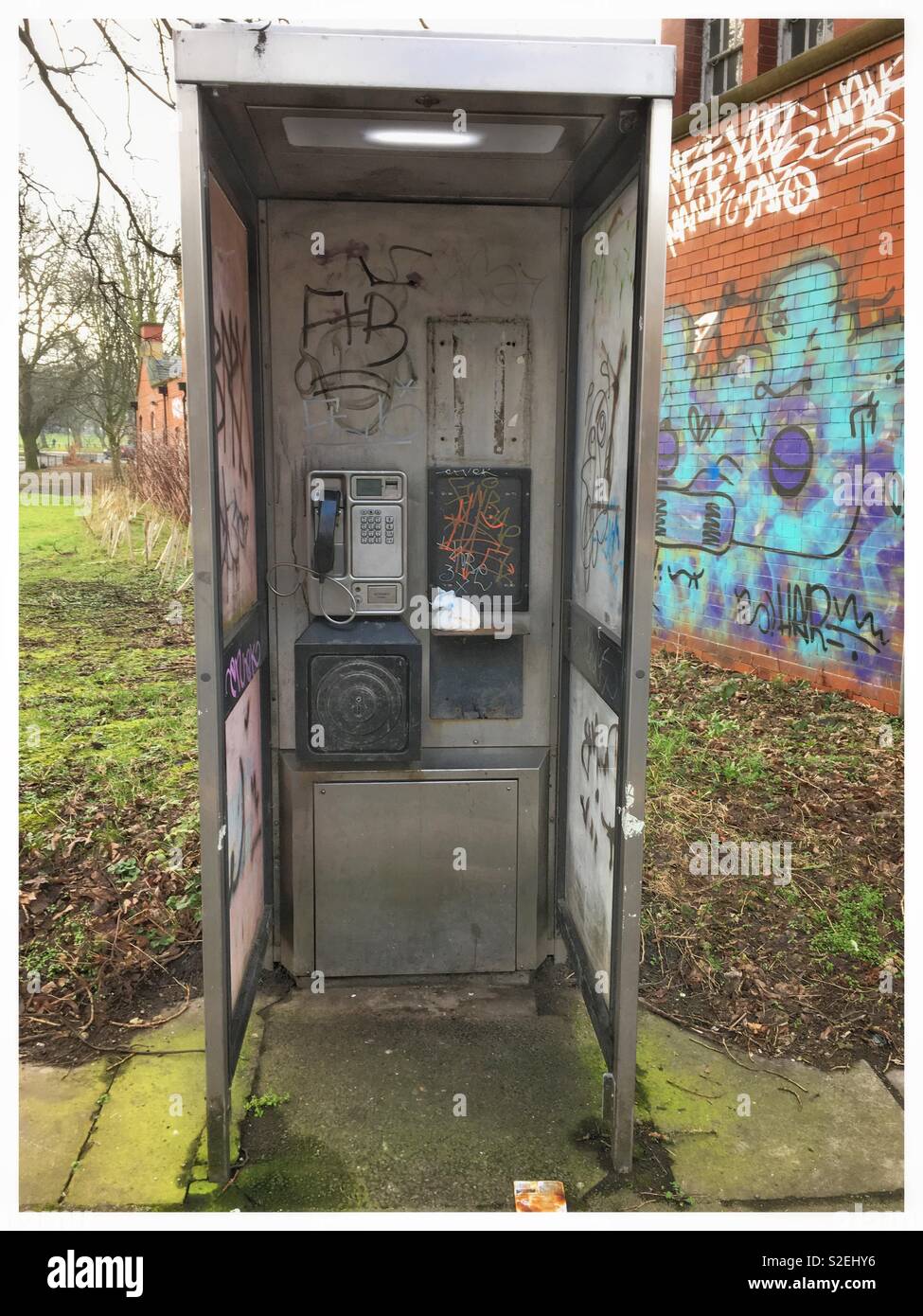 Old school graffiti hi-res stock photography and images - Alamy