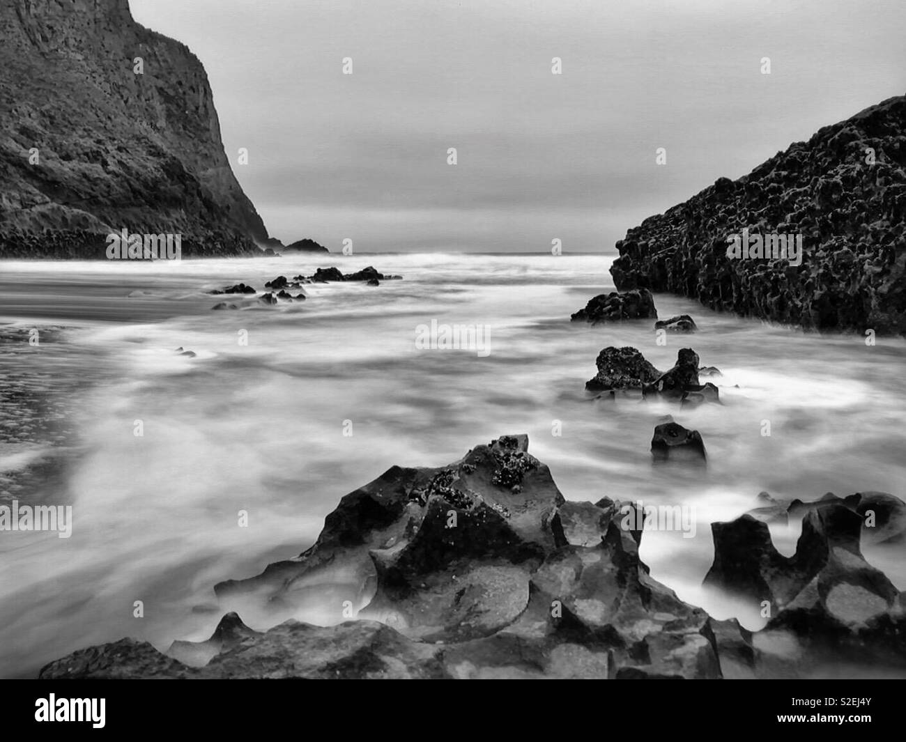 Mewslade beach hi-res stock photography and images - Alamy