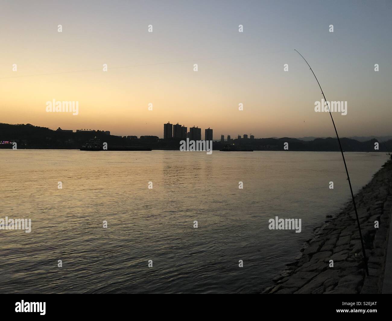 Yangtze river sunset hi-res stock photography and images - Alamy