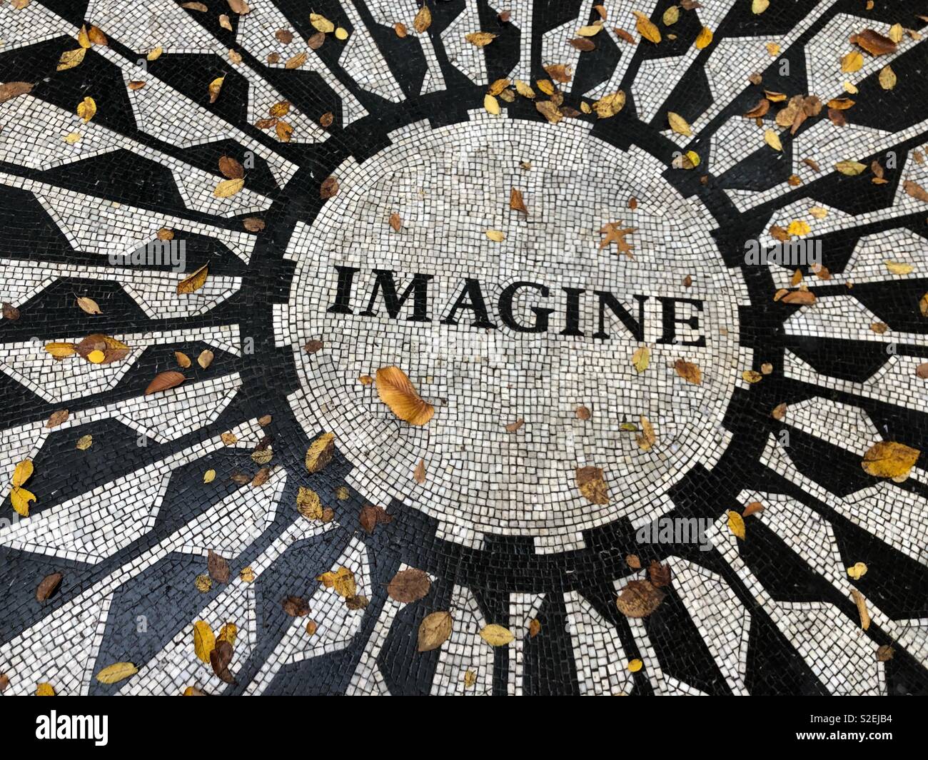 Imagine Memorial Central Park Stock Photos & Imagine Memorial Central ...