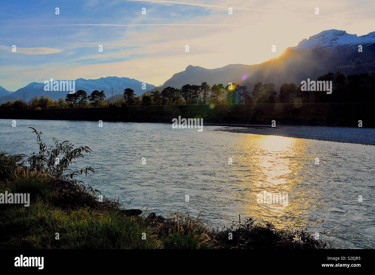 Swiss border hi-res stock photography and images - Alamy