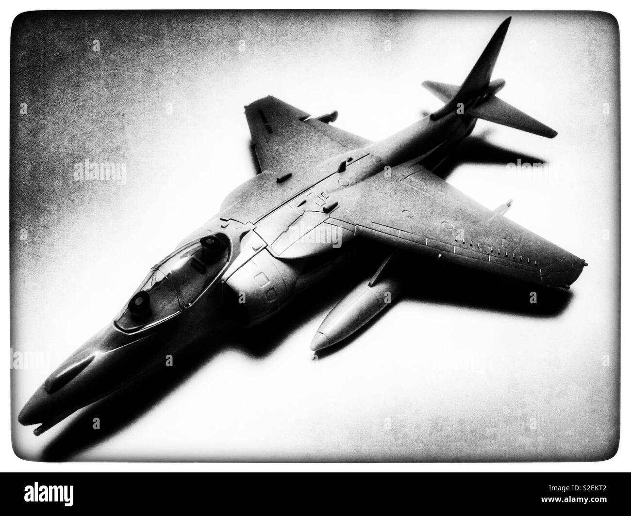 Airfix QuickBuild Harrier jump jet Stock Photo - Alamy
