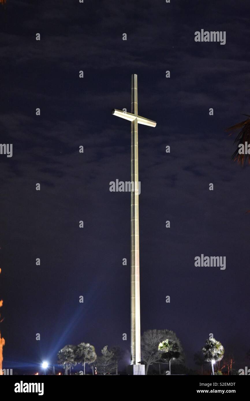 Steel Cross High Resolution Stock Photography and Images - Alamy