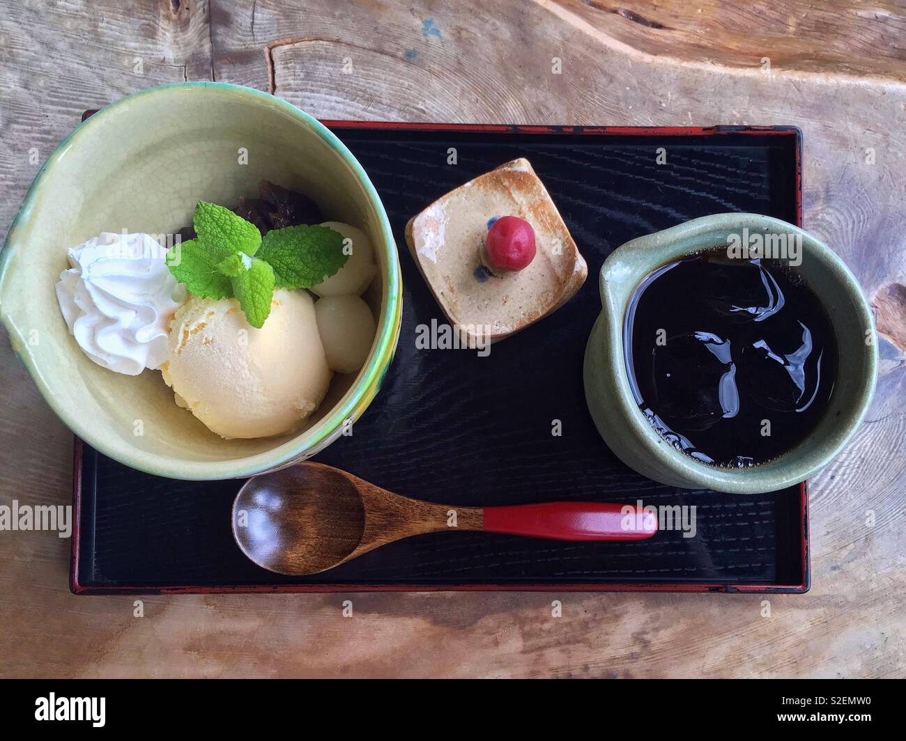 Ice cream & coffee - Japanese Style Stock Photo - Alamy
