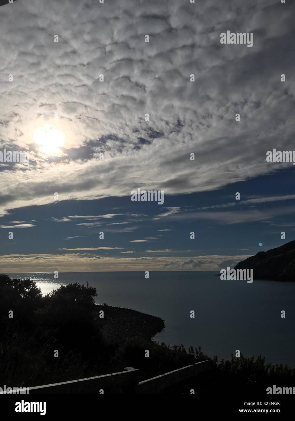 Cable bay hi-res stock photography and images - Alamy
