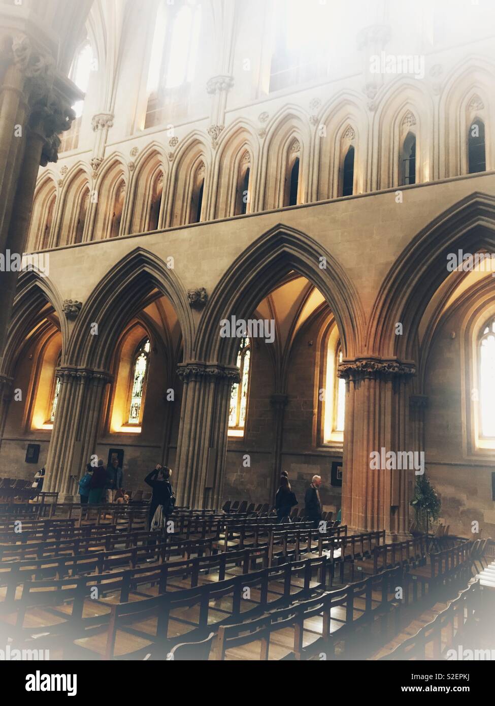 Beautiful arches in Wells Cathedral Stock Photo - Alamy