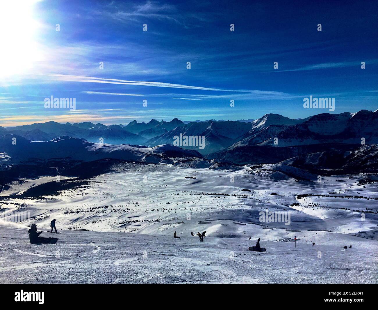 Sunshine ski resort hi-res stock photography and images - Alamy