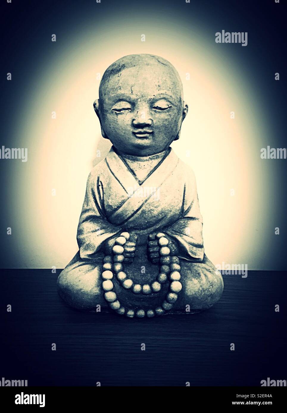 Little buddha hi-res stock photography and images - Alamy