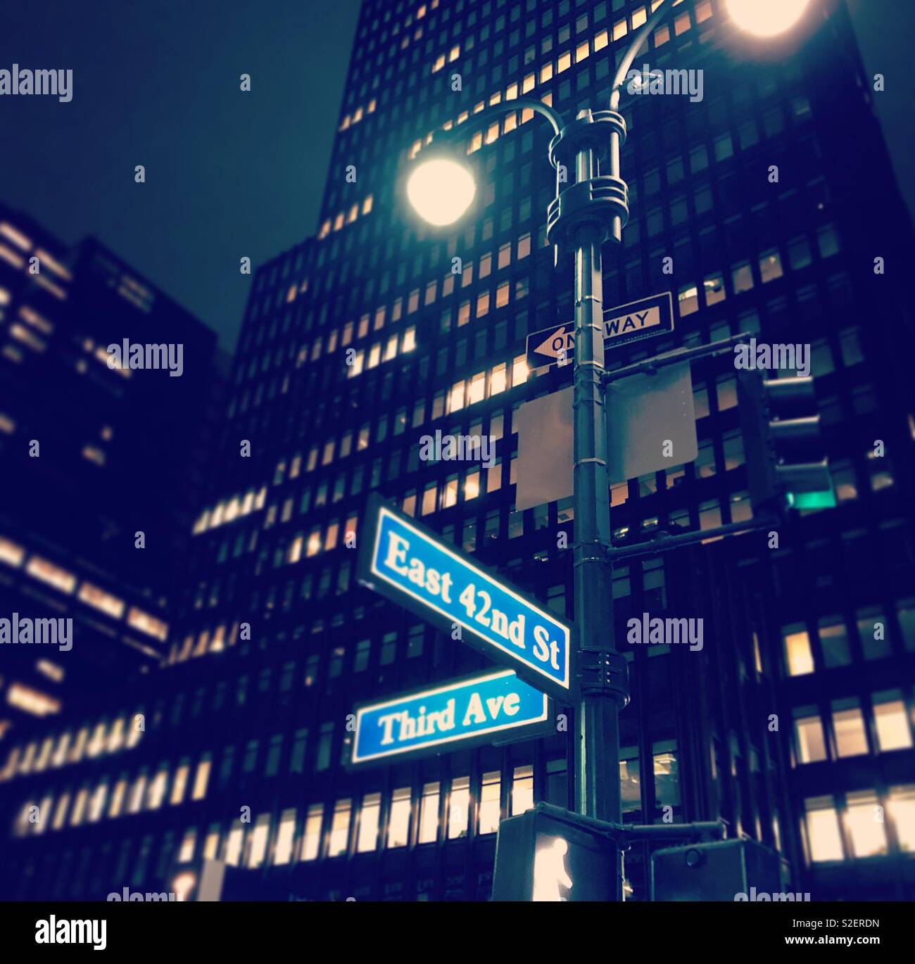 Street signs in Manhattan, New York Stock Photo - Alamy