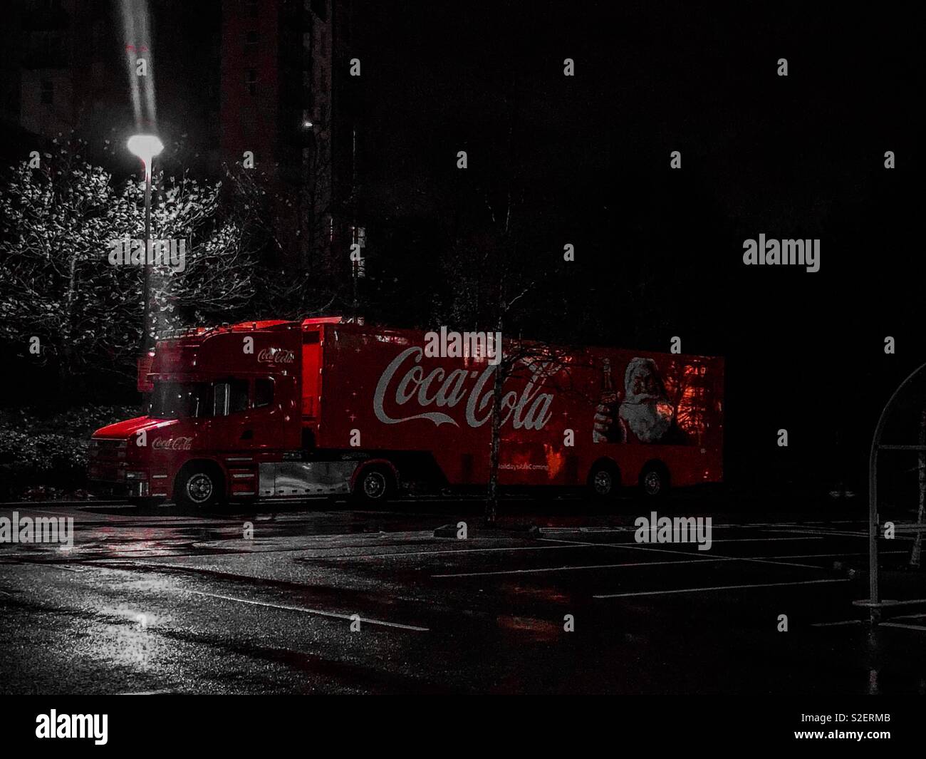 Children advertising coca cola hi-res stock photography and images - Alamy