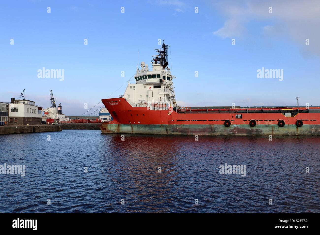 Industrial Dockyard High Resolution Stock Photography and Images - Alamy
