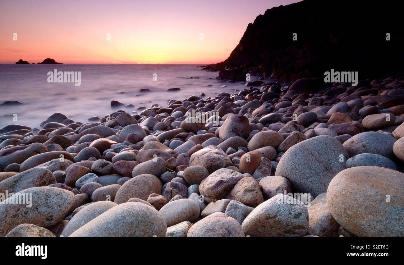 Pebbles beach sunset hi-res stock photography and images - Alamy