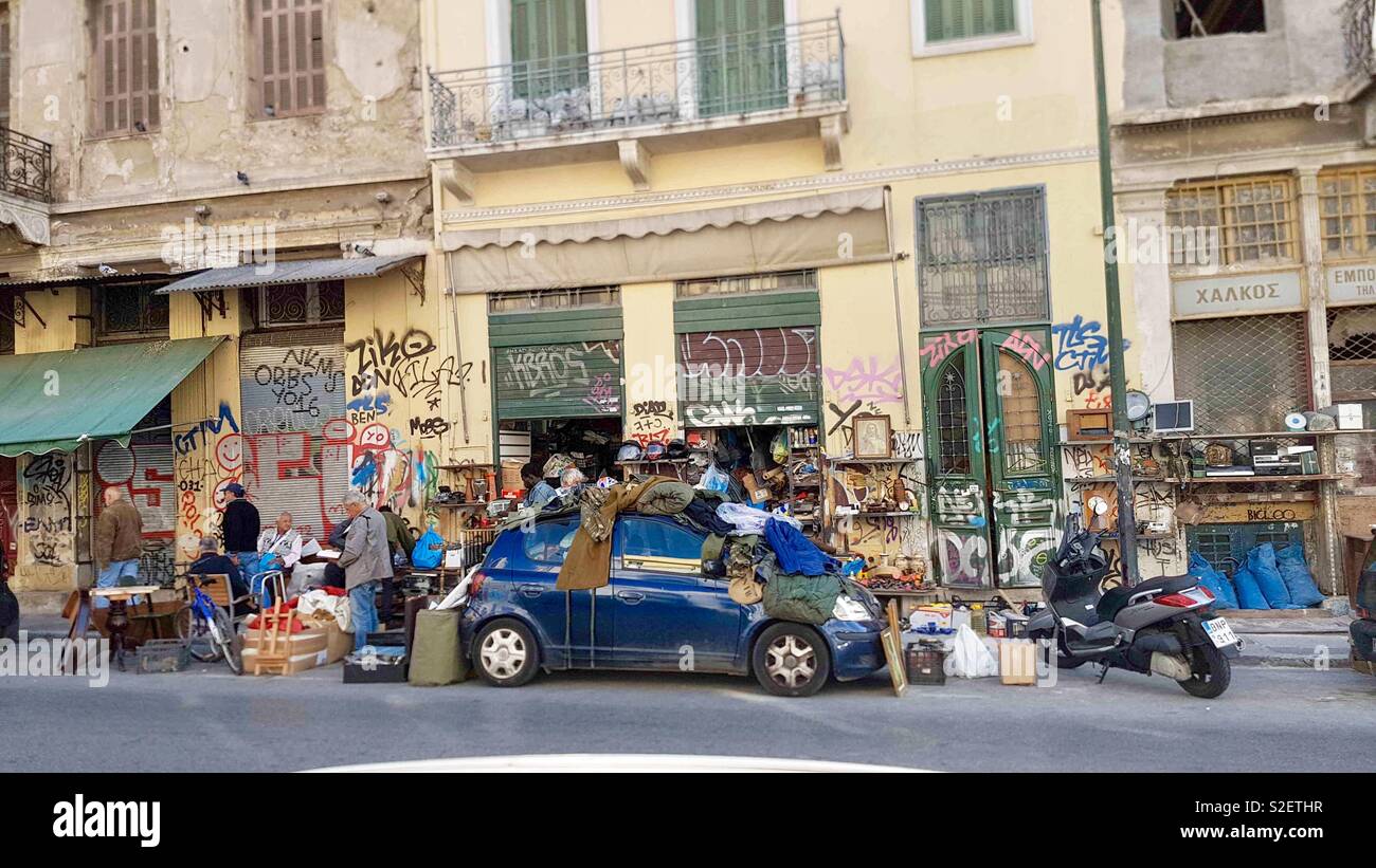 Poverty in athens hi-res stock photography and images - Alamy