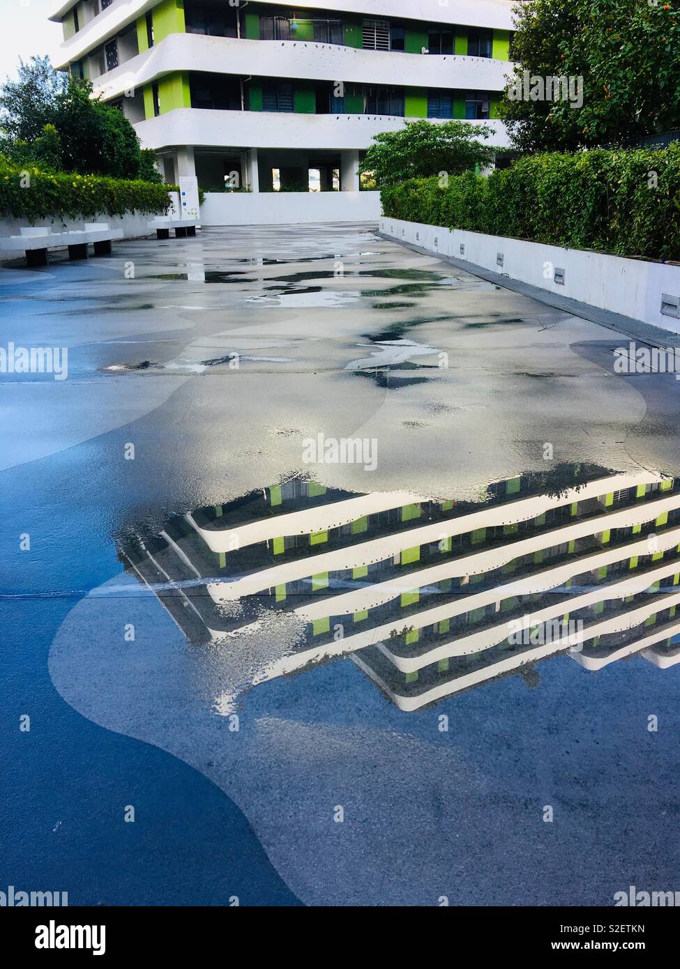 Puddle of water hi-res stock photography and images - Alamy