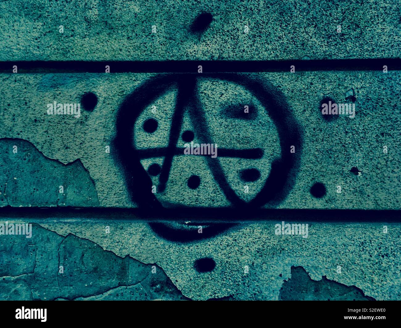 Anarchy symbol hi-res stock photography and images - Alamy