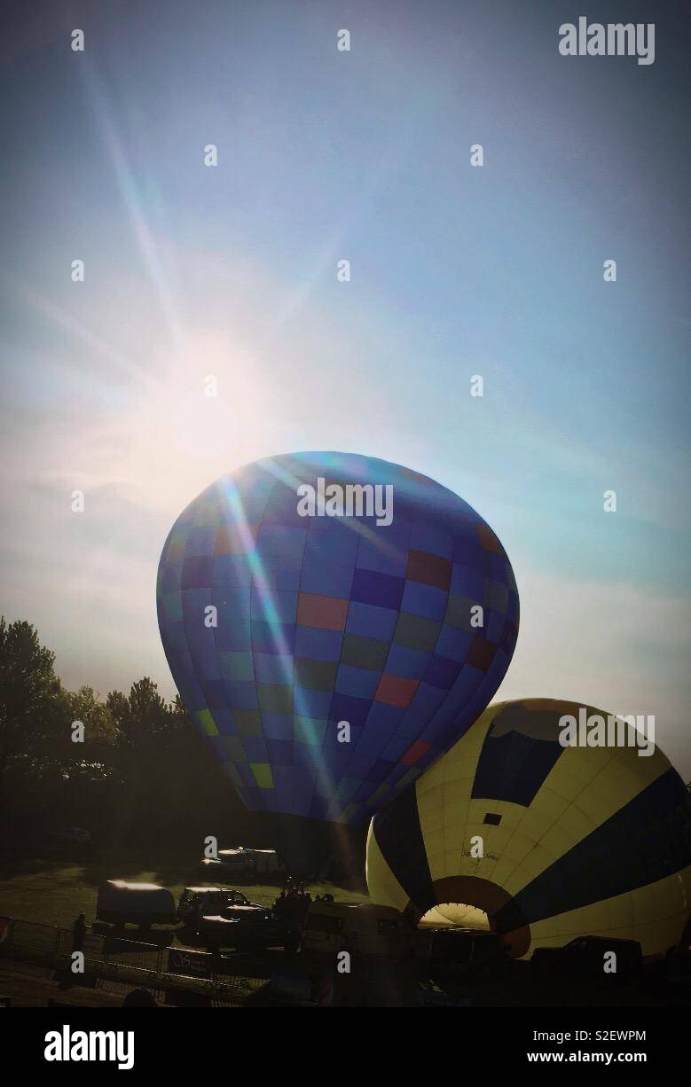 Dawn lift off hi-res stock photography and images - Alamy
