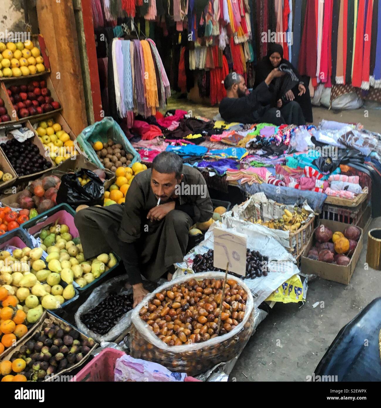 Luxor souk, Egypt Stock Photo - Alamy