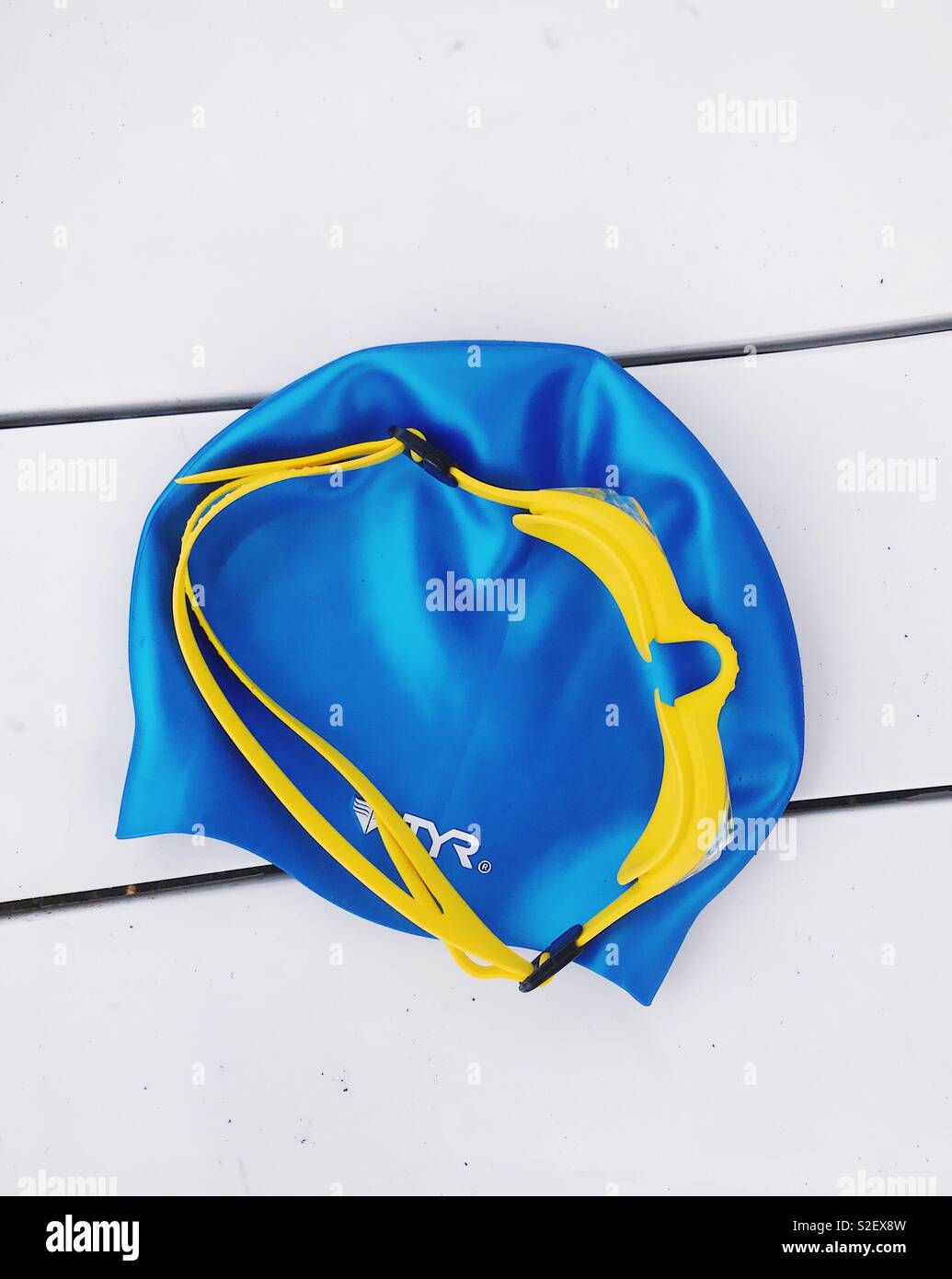 Swim Cap Goggles Stock Photos & Swim Cap Goggles Stock Images - Alamy