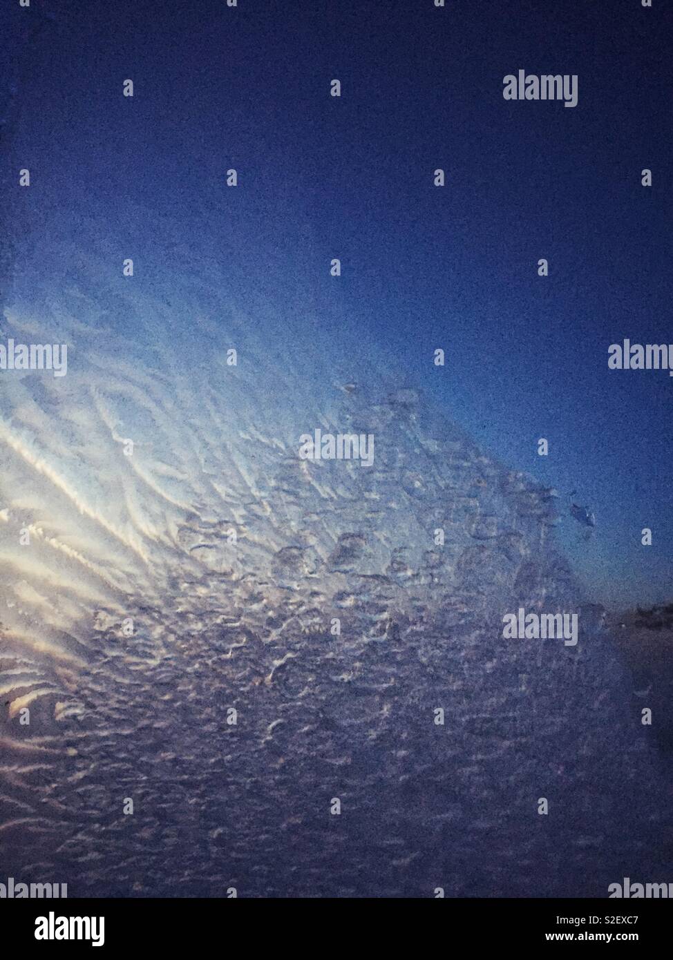 Light rays window hi-res stock photography and images - Alamy