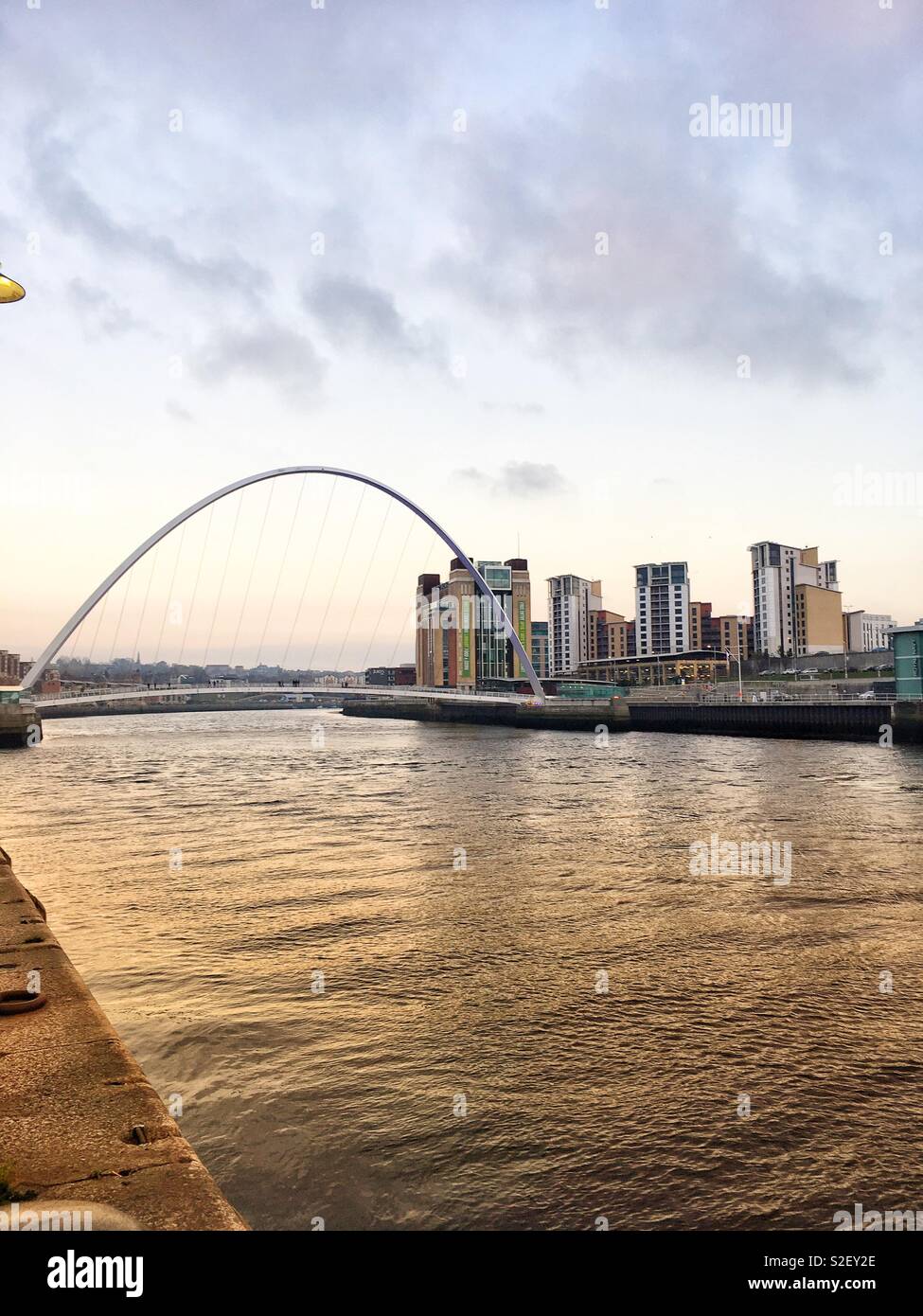 Gateshead quayside hi-res stock photography and images - Alamy