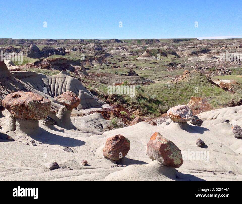 Amazing rock formations in the Alberta Badlands Stock Photo - Alamy