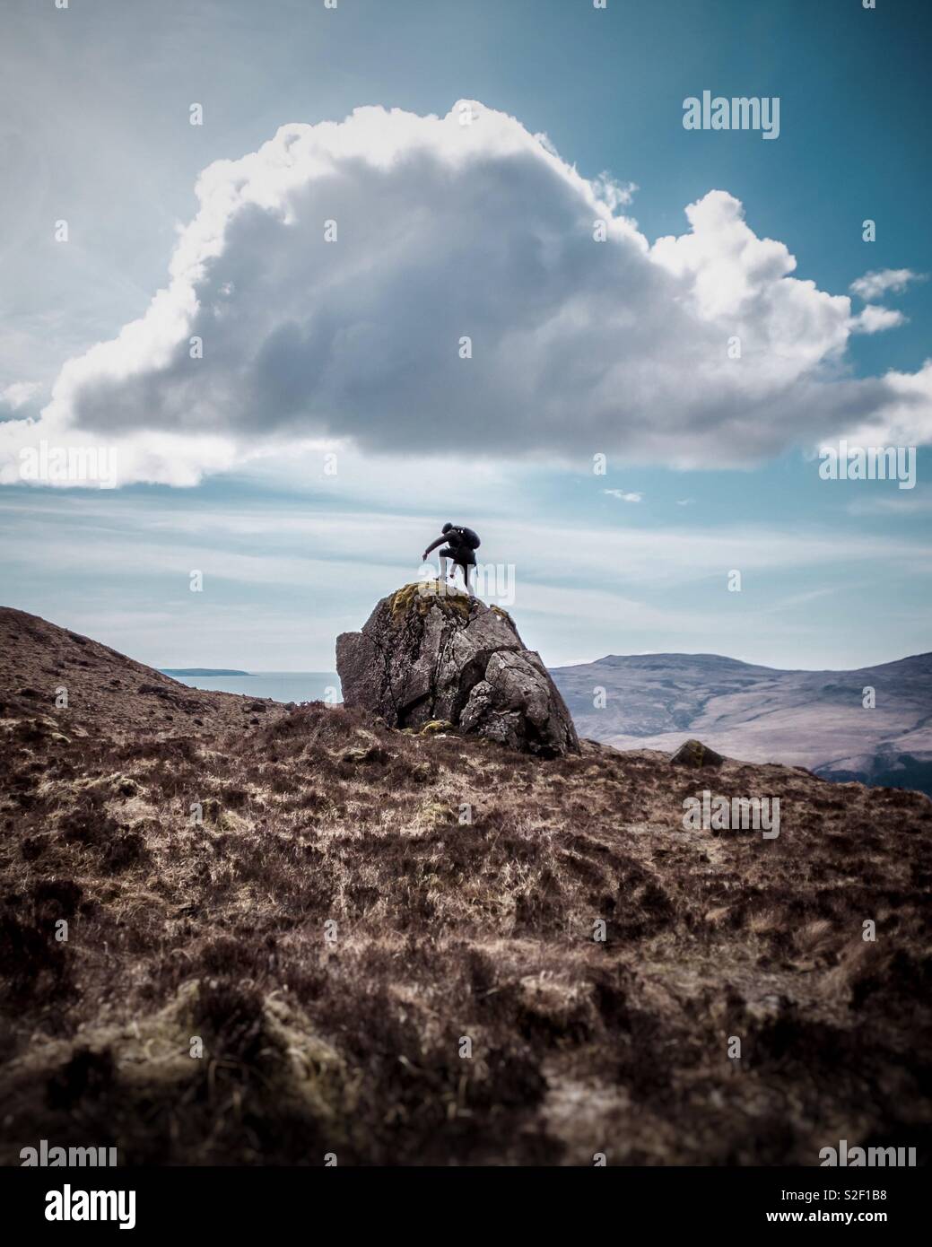 Chasing clouds hi-res stock photography and images - Alamy