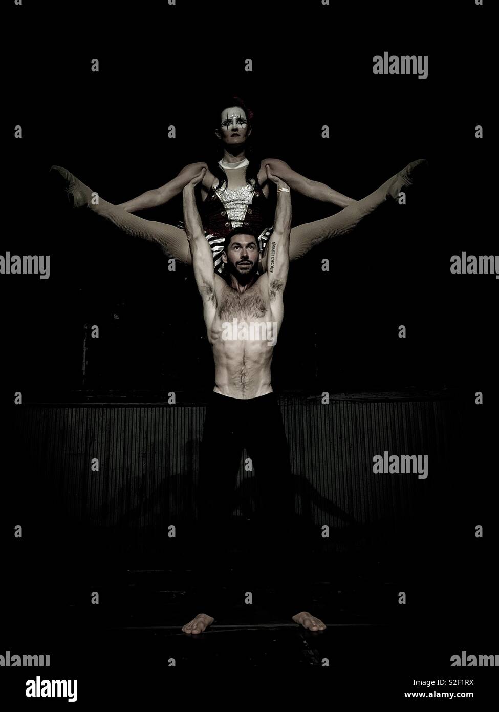 Acrobatic strength hi-res stock photography and images - Alamy