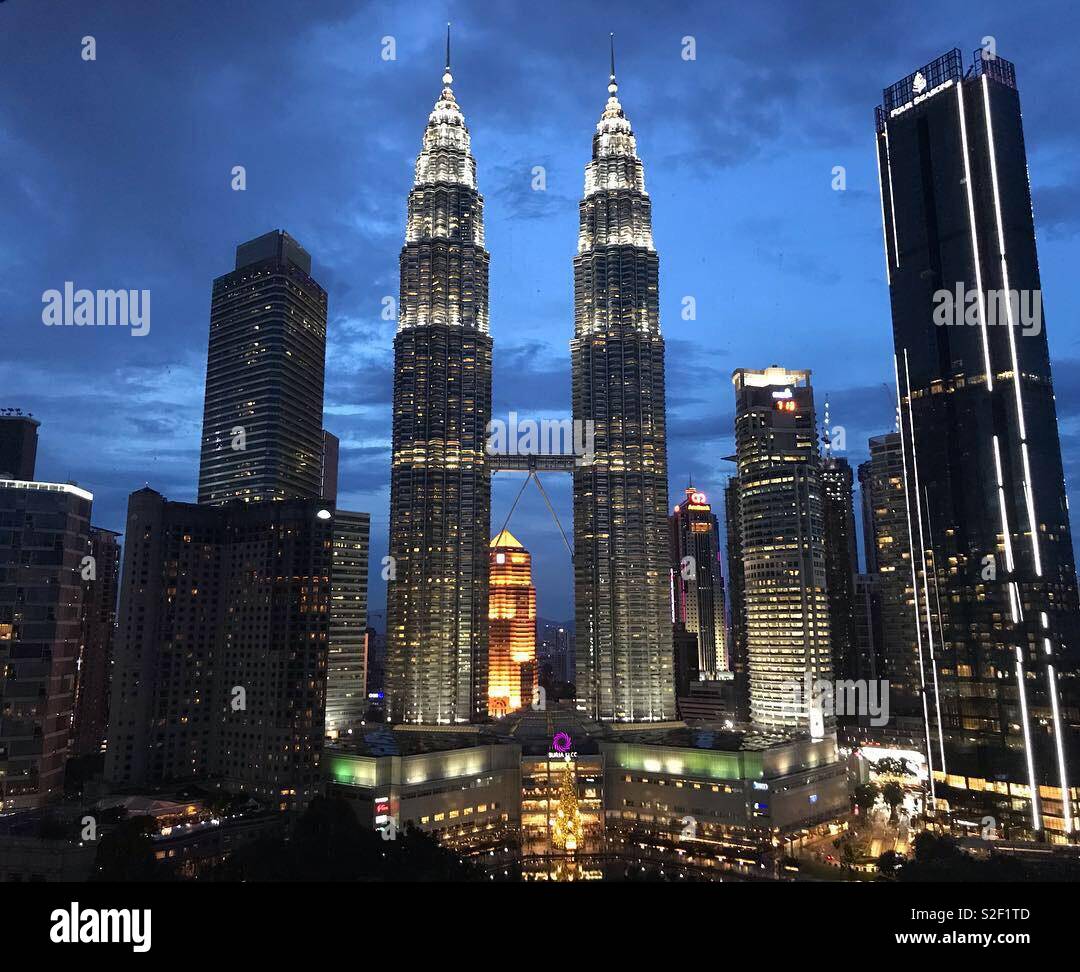 Klcc night hi-res stock photography and images - Alamy