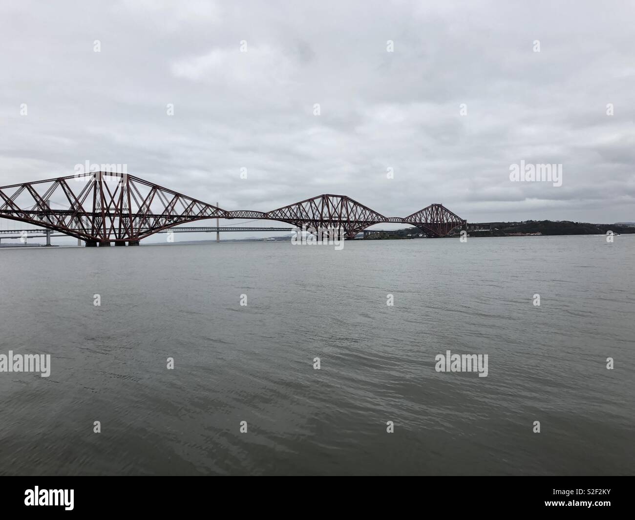 Forth rail bridge winter hi-res stock photography and images - Alamy
