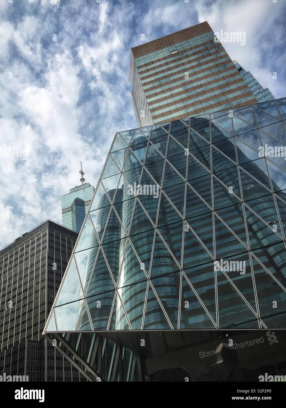 Podium building hi-res stock photography and images - Alamy