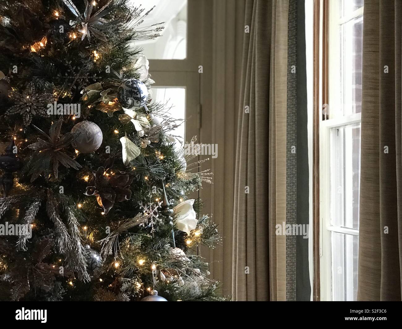 Traditional Christmas tree Stock Photo - Alamy