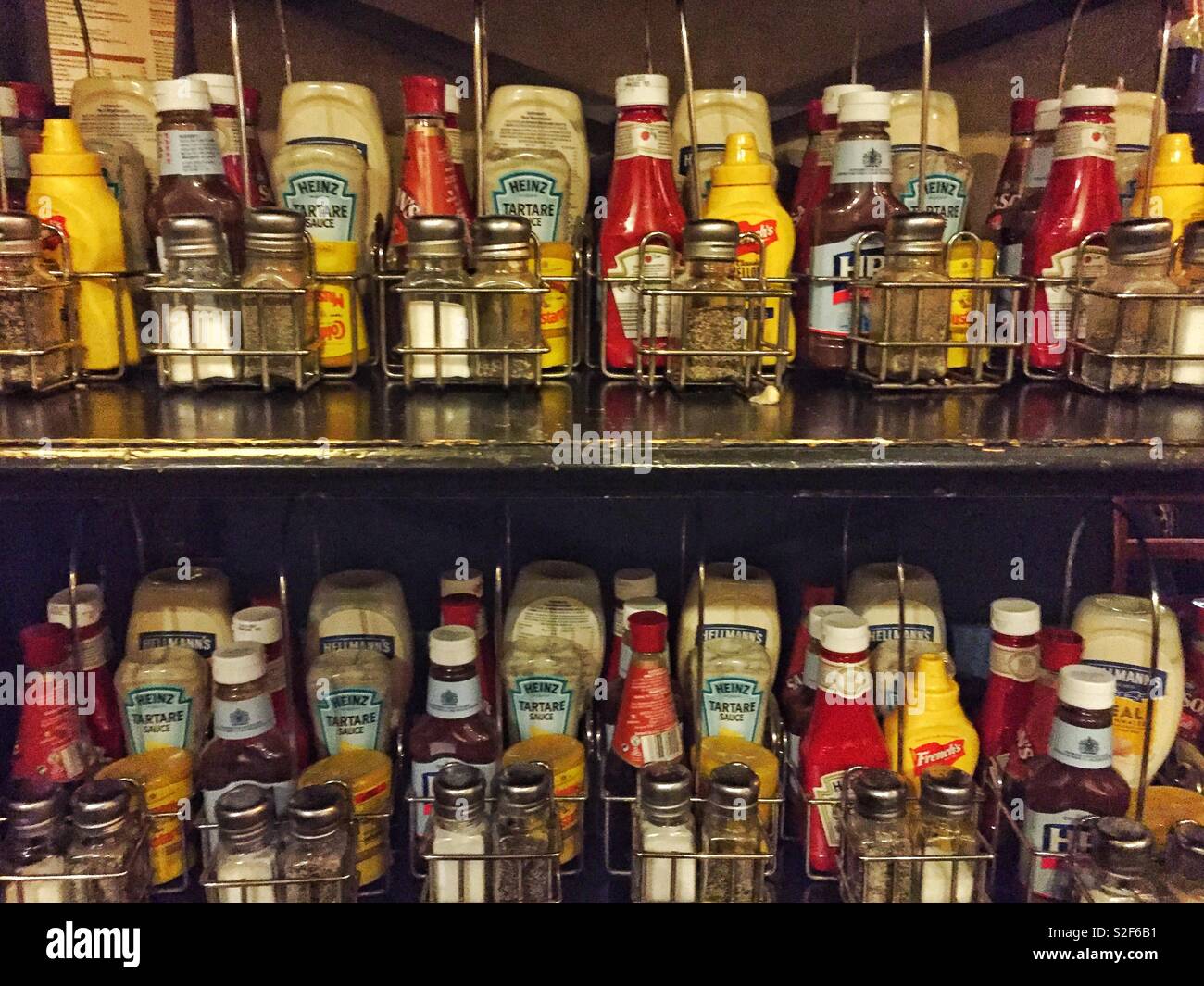 Condiments shelf hi-res stock photography and images - Alamy