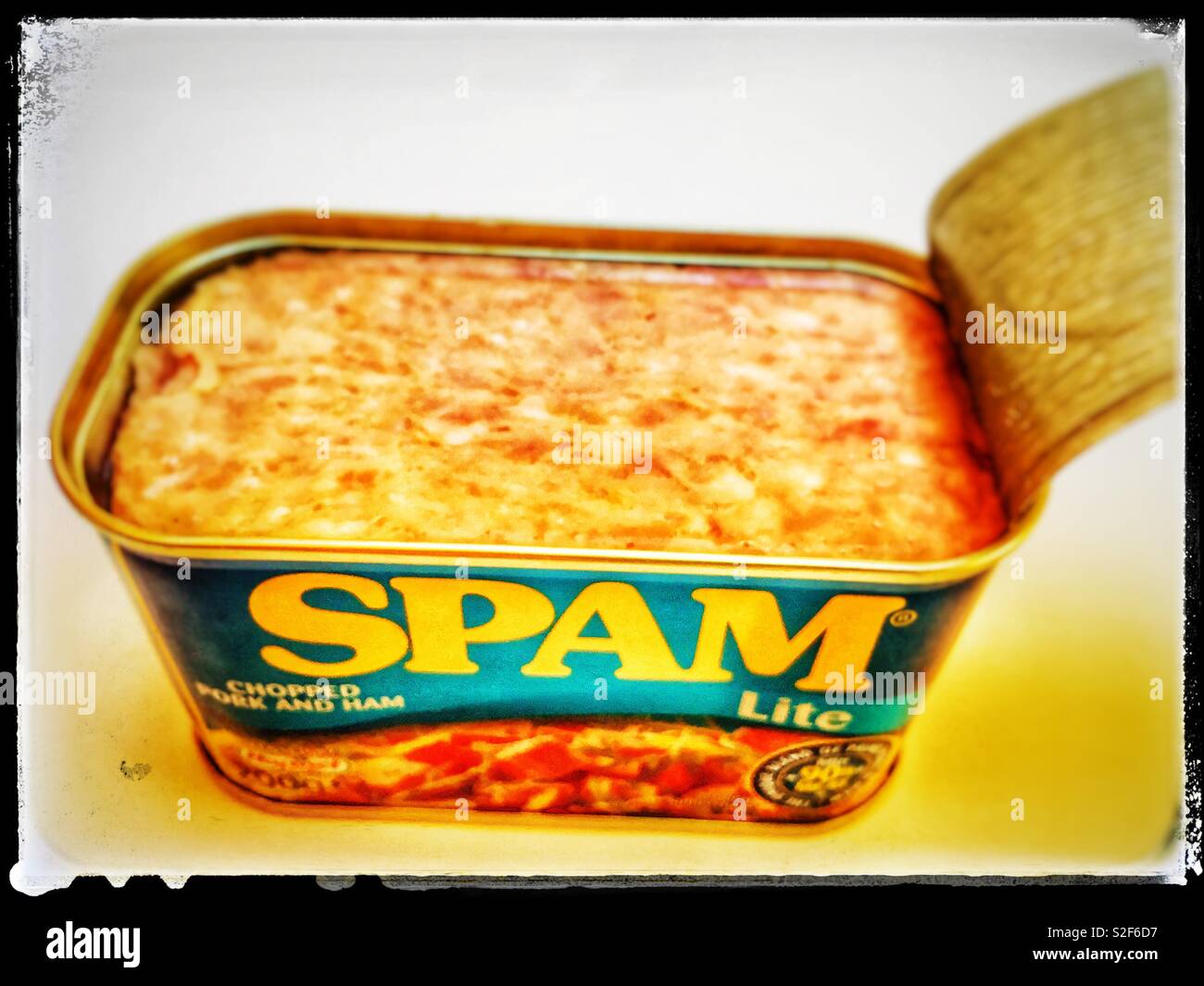 Spam lite chopped pork and ham Stock Photo - Alamy