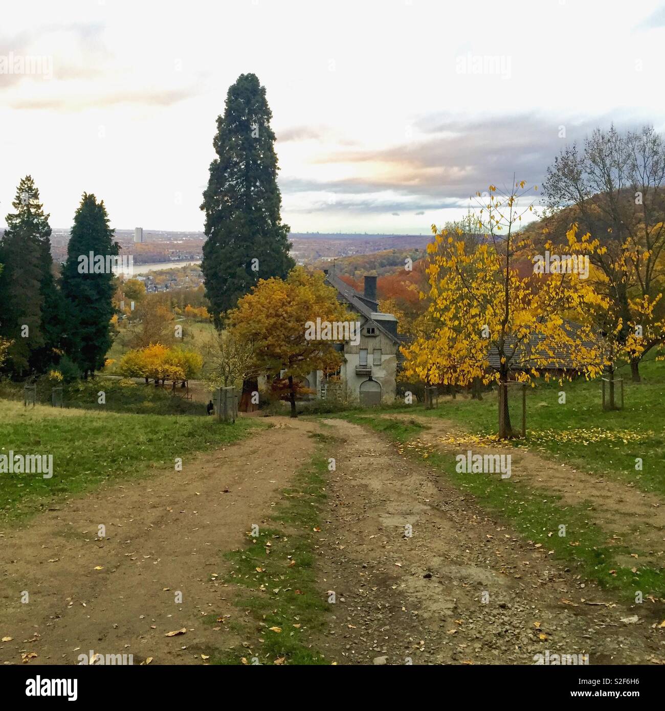 Konigswinter hi-res stock photography and images - Alamy