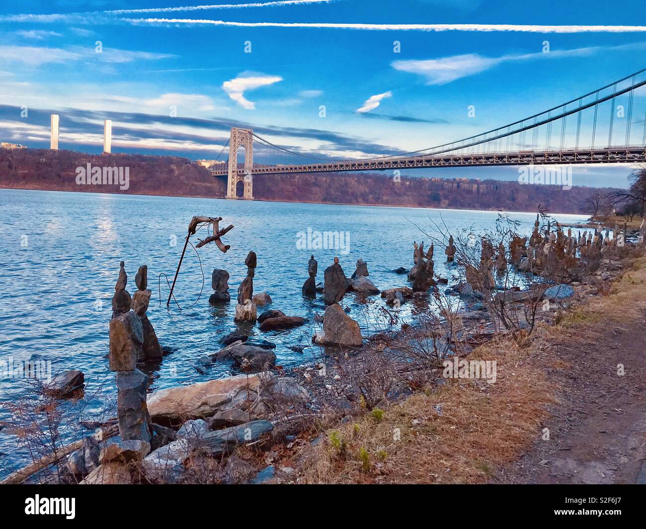 George Washington Bridge and rocks Stock Photo - Alamy