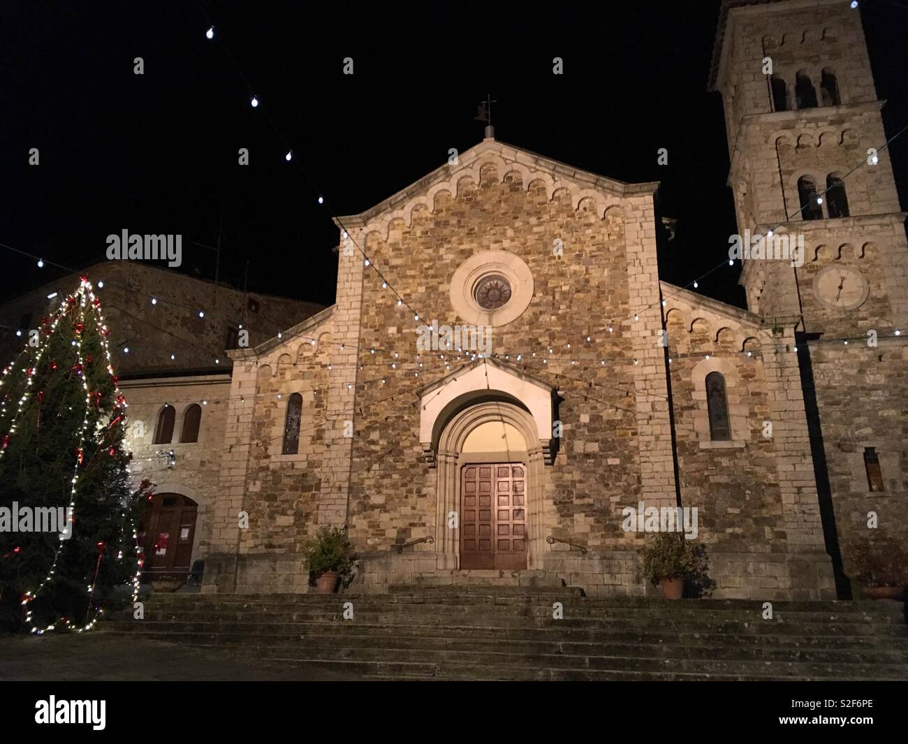 Castellina hi-res stock photography and images - Alamy