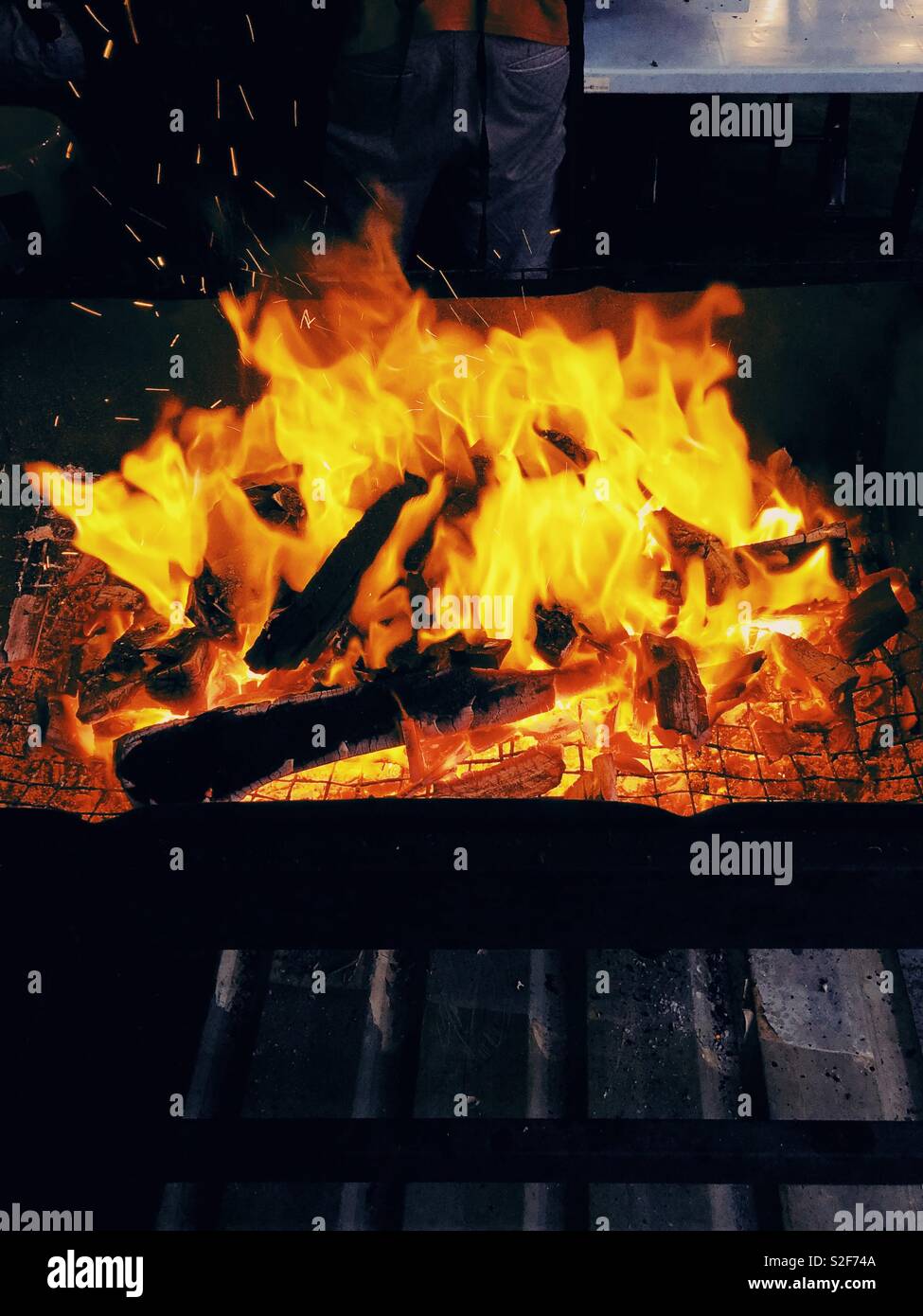 Charcoal pit hi-res stock photography and images - Alamy