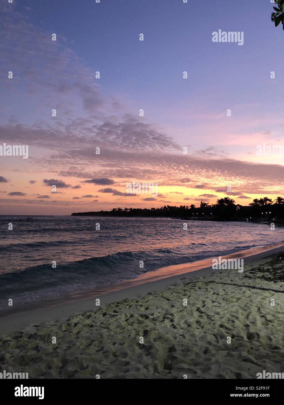 Vanuatu beach hi-res stock photography and images - Alamy