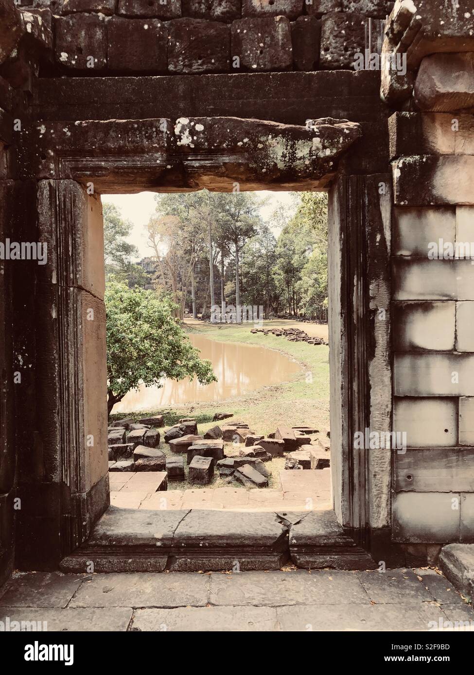 Archway temple hi-res stock photography and images - Alamy