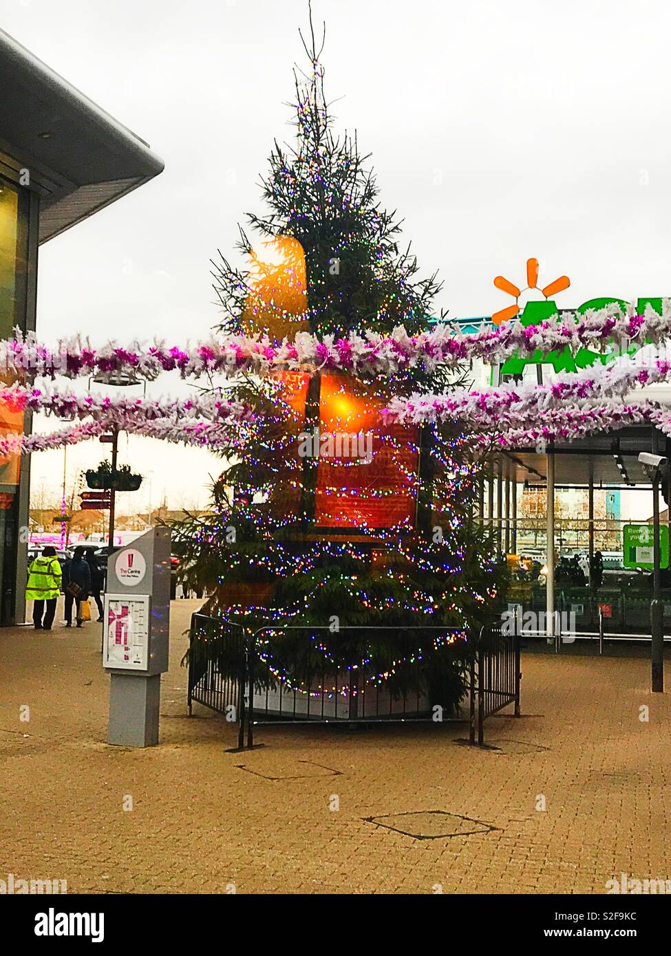 Feltham hi-res stock photography and images - Alamy