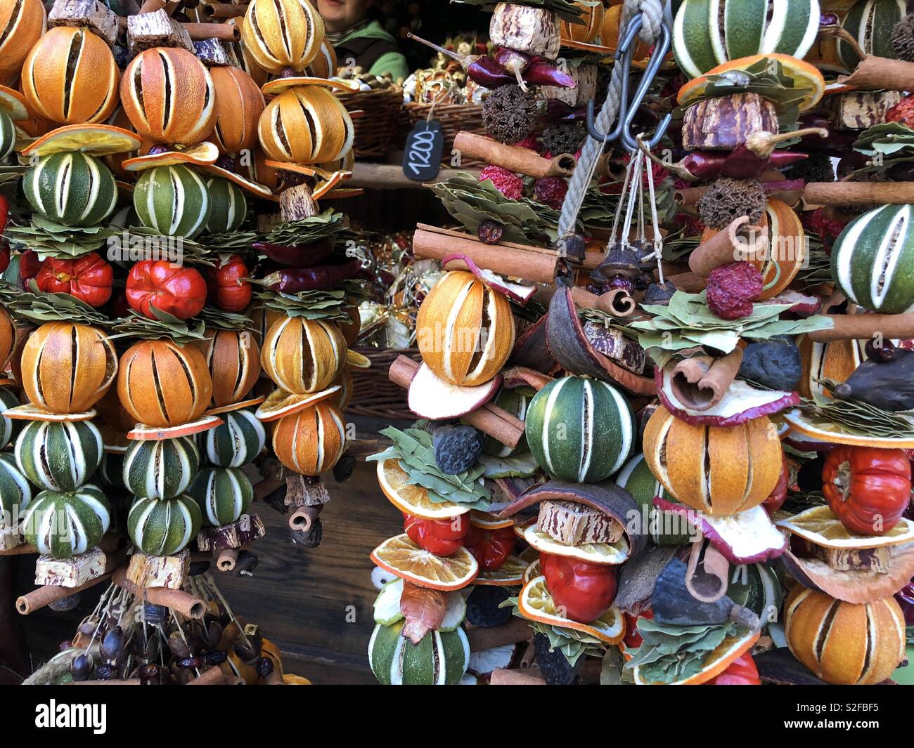 Budapest fruits market hi-res stock photography and images - Alamy