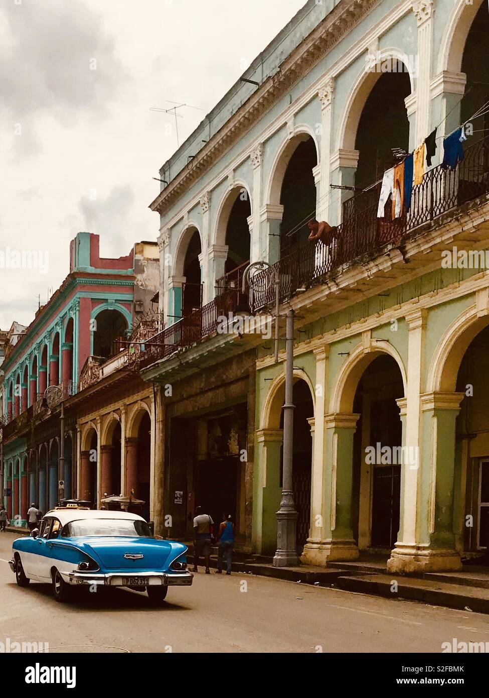 Beautiful colonial buildings hi-res stock photography and images - Alamy