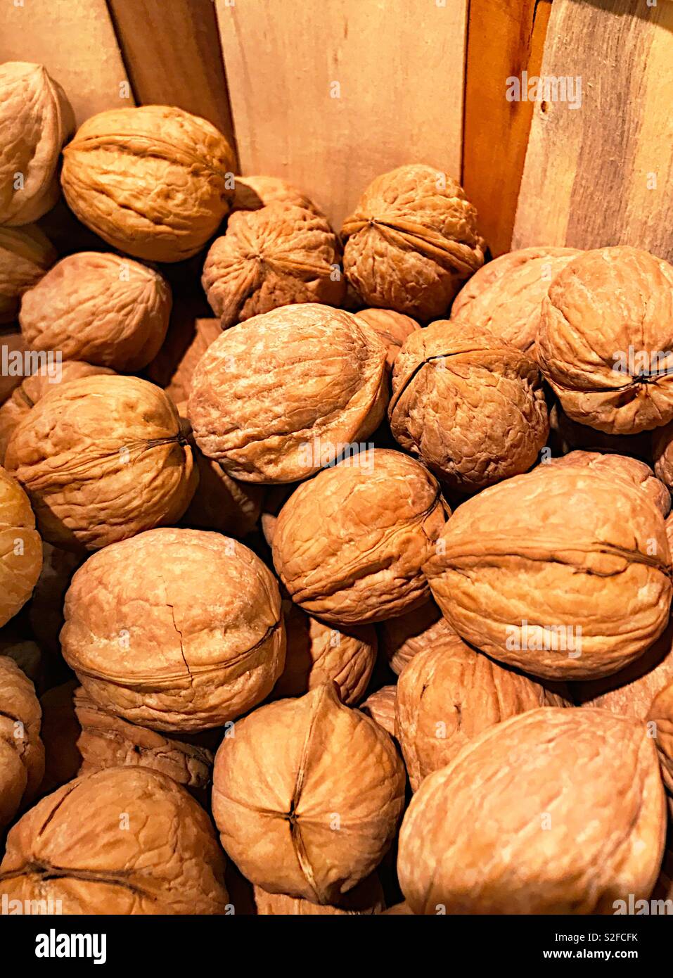 Walnuts fresh a hi-res stock photography and images - Alamy