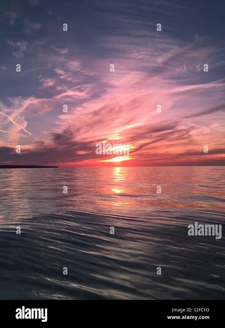 Lake Erie sunset Stock Photo - Alamy