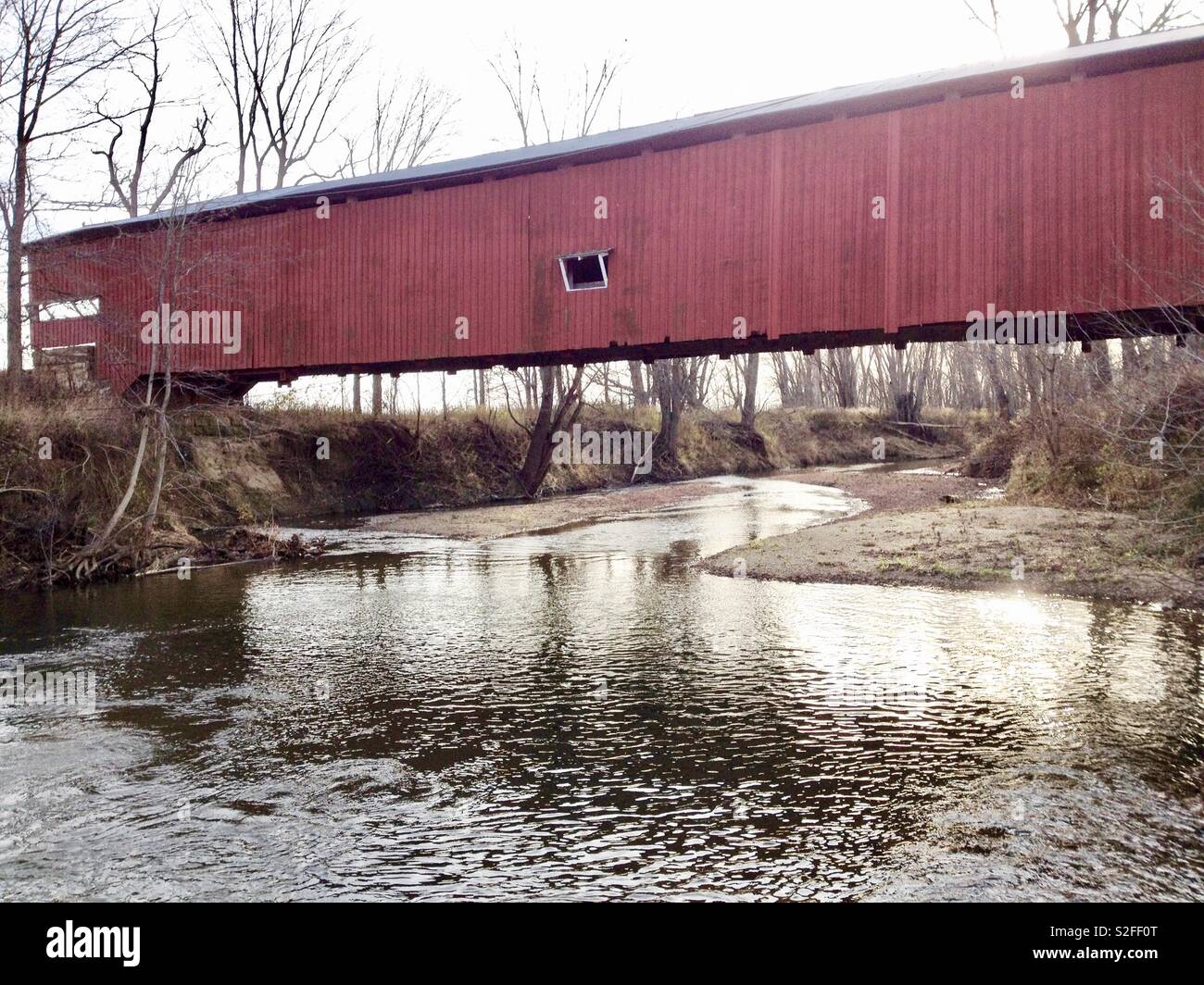 Indiana covered bridge Stock Photo - Alamy
