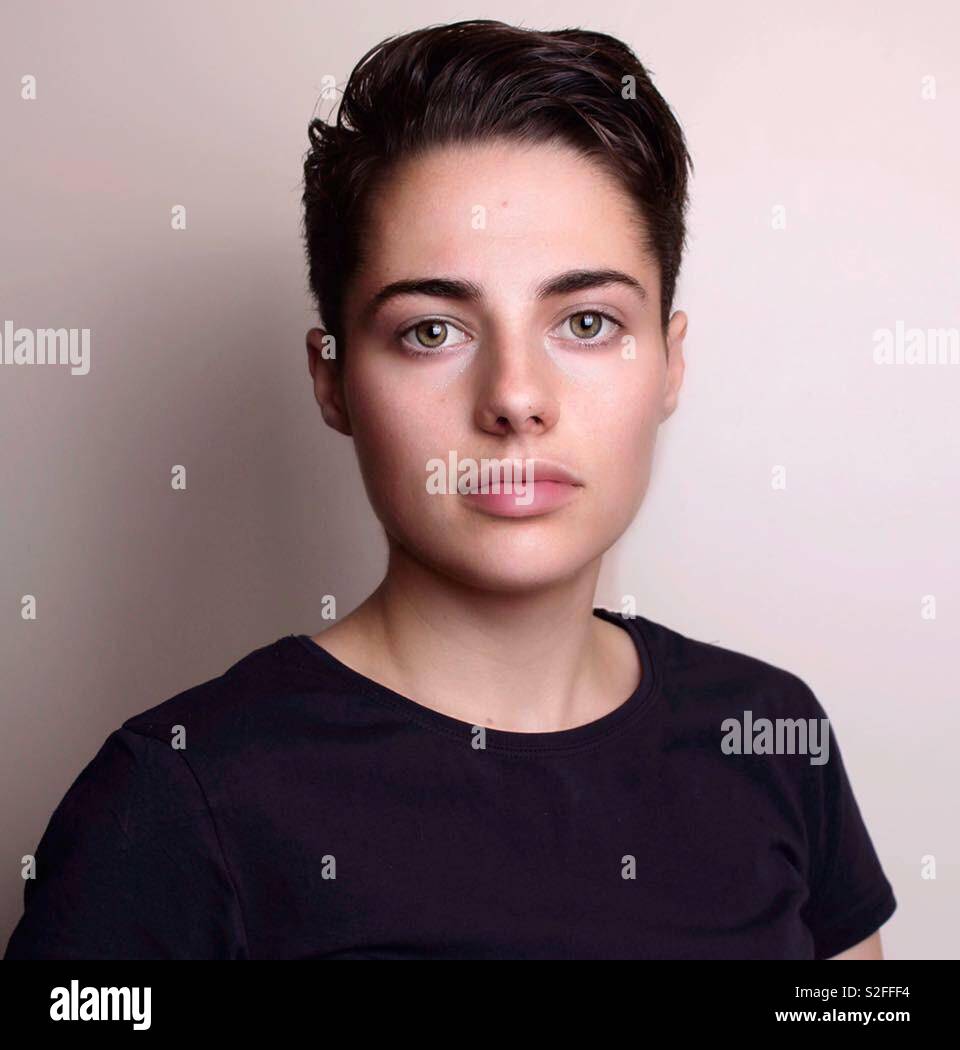 Androgynous girl hi-res stock photography and images - Alamy